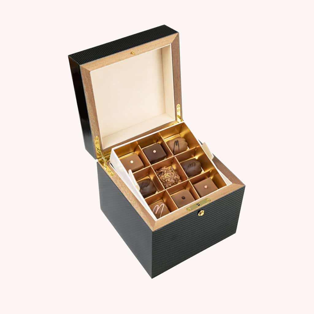 SUGAR FREE WOODEN LACQUERED BOX - 27 PCS - Forrey & Galland Chocolatier