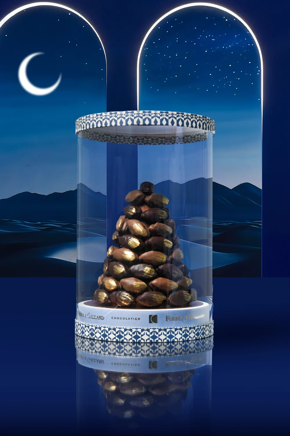 DATES PYRAMID BOX - Forrey & Galland Chocolatier